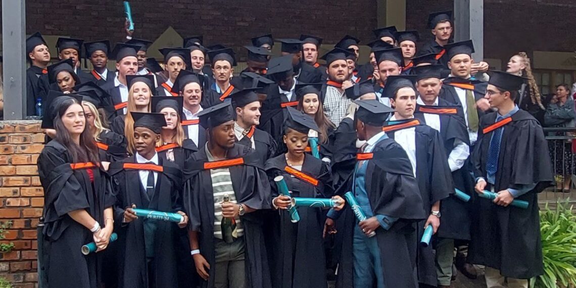 Future agri leaders honoured at Peritum’s 2025 graduation - Food For Mzansi